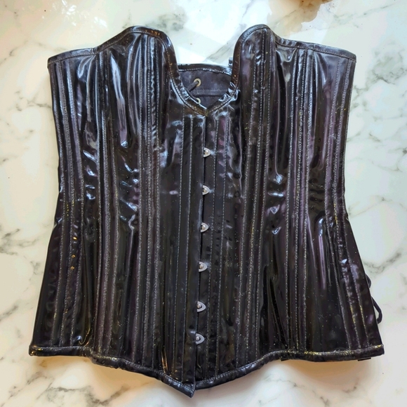 magic city corsets | Intimates & Sleepwear | Steel Bone Pu Corset ...
